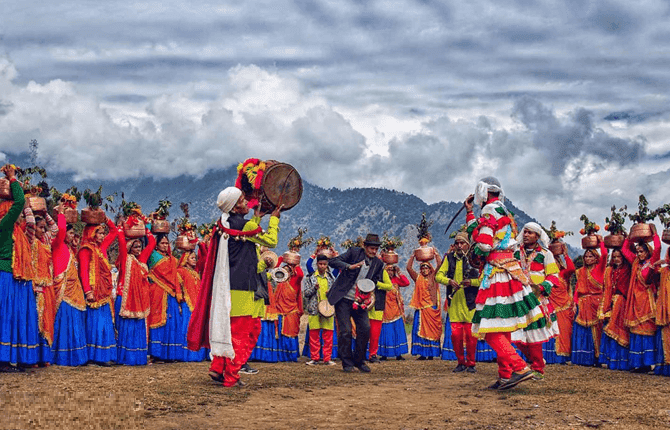 FOLK DANCE OF UTTARAKHAND - Dhaara